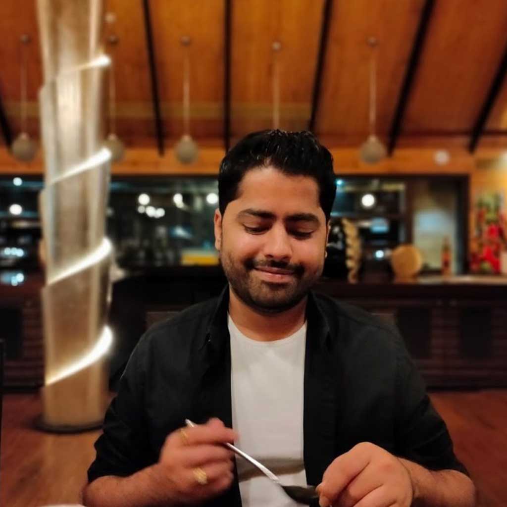 ashu profile — fxhash